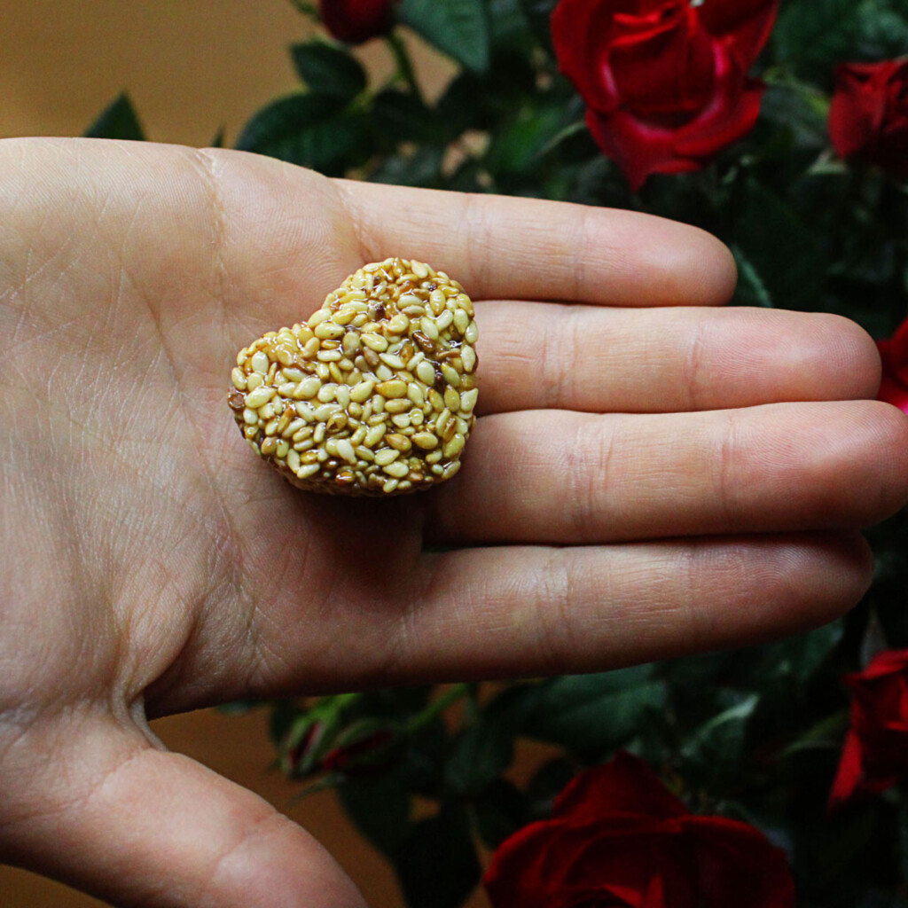 GREEK SESAME-HONEY SNACK - 30 days of Greek food