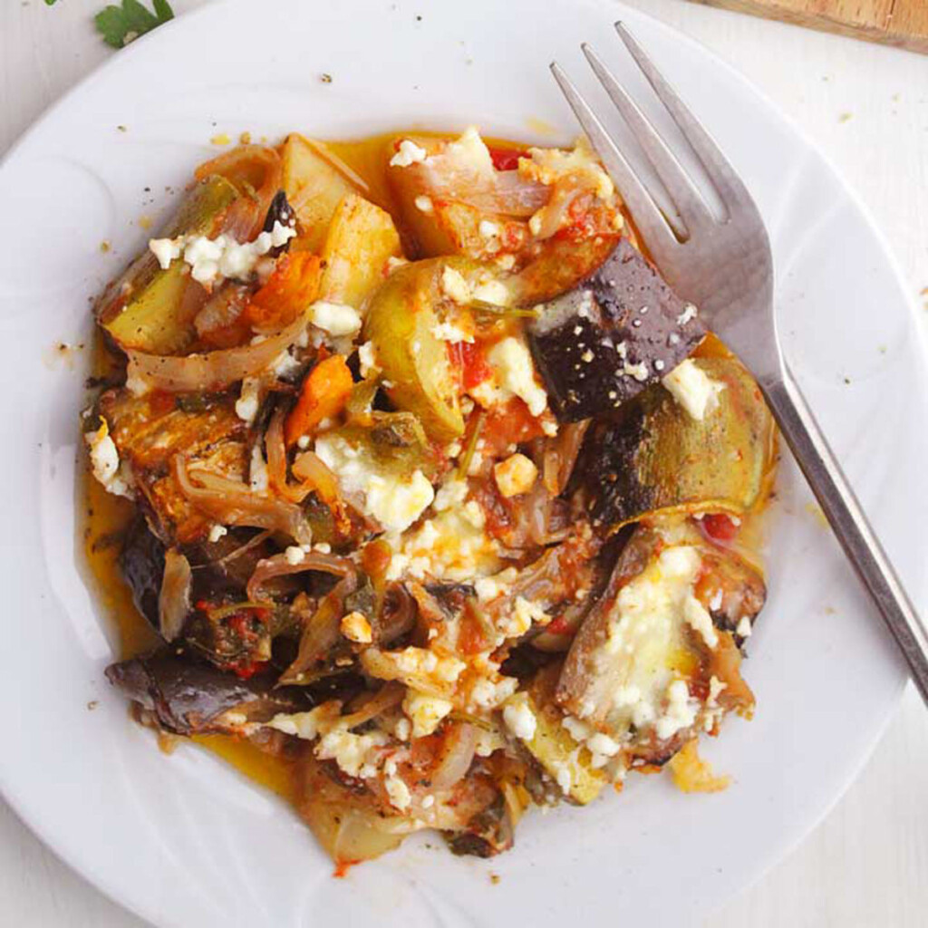 GREEK BRIAMI - MEDITERRANEAN ROASTED VEGETABLES - 30 days of Greek food