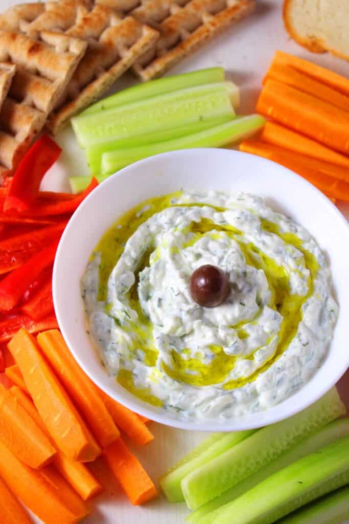 AUTHENTIC TZATZIKI RECIPE - 30 days of Greek food
