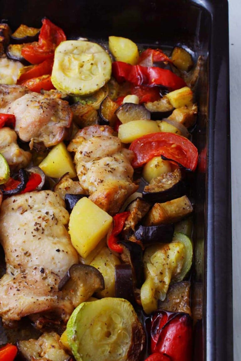 MEDITERRANEAN CHICKEN WITH MIXED VEGETABLES - 30 days of Greek food