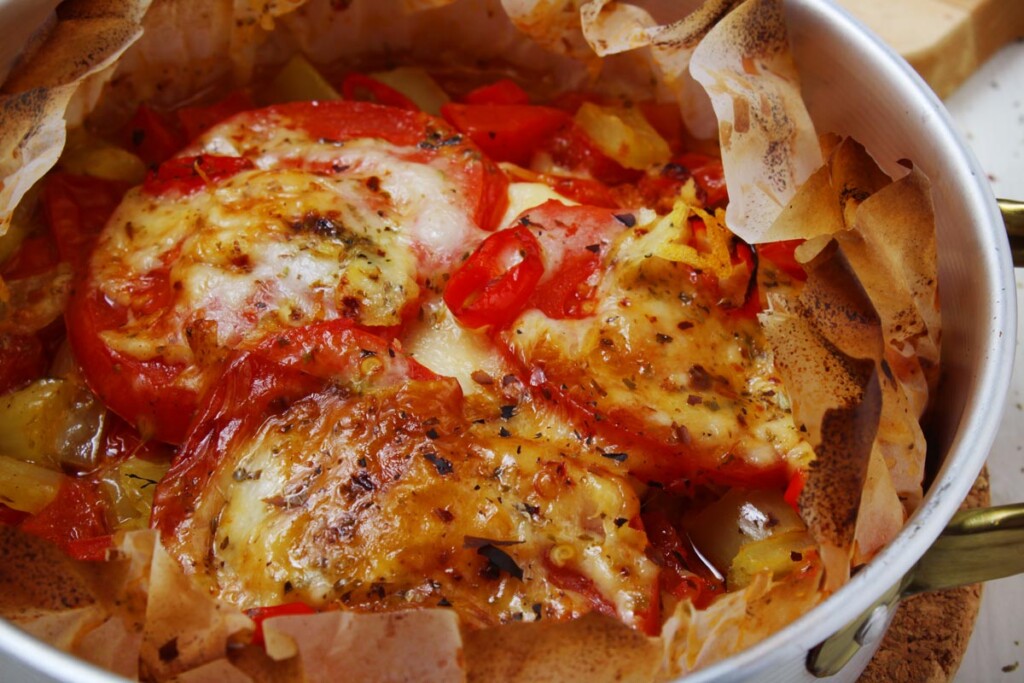 GREEK BAKED FETA APPETIZER – BOUGIOURDI - 30 days of Greek food