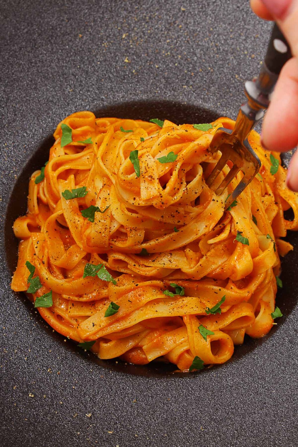 GREEK PASTA DISH WITH GARLIC - 30 days of Greek food