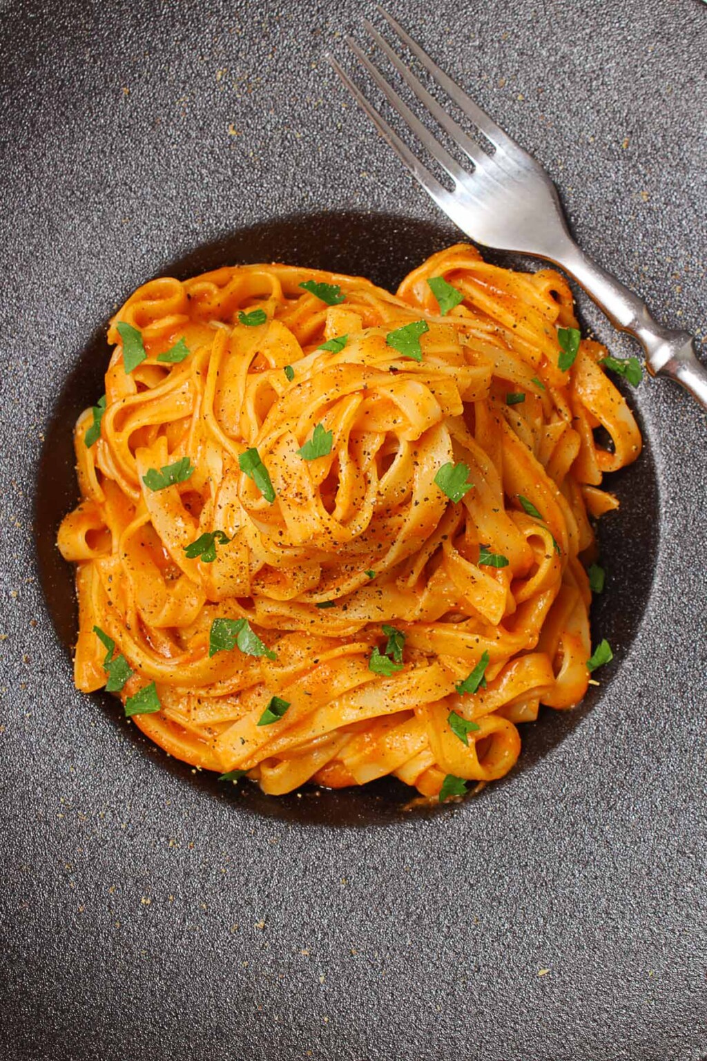 GREEK PASTA DISH WITH GARLIC - 30 days of Greek food