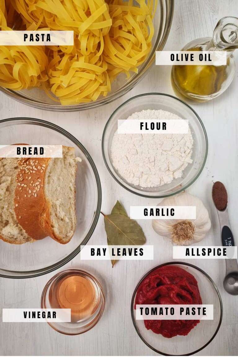 GREEK PASTA DISH WITH GARLIC - 30 days of Greek food