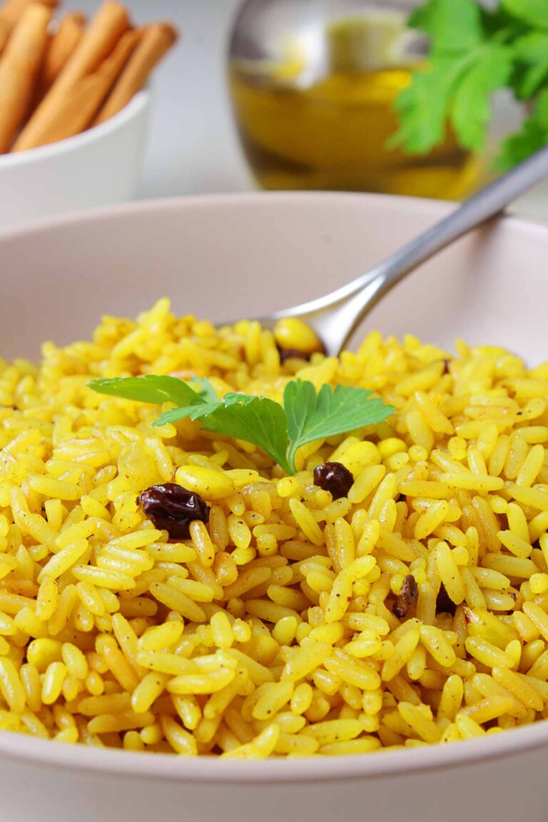 GREEK YELLOW RICE - SMYRNA PILAF - 30 days of Greek food