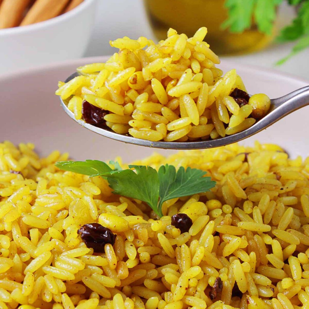 GREEK YELLOW RICE - SMYRNA PILAF - 30 days of Greek food
