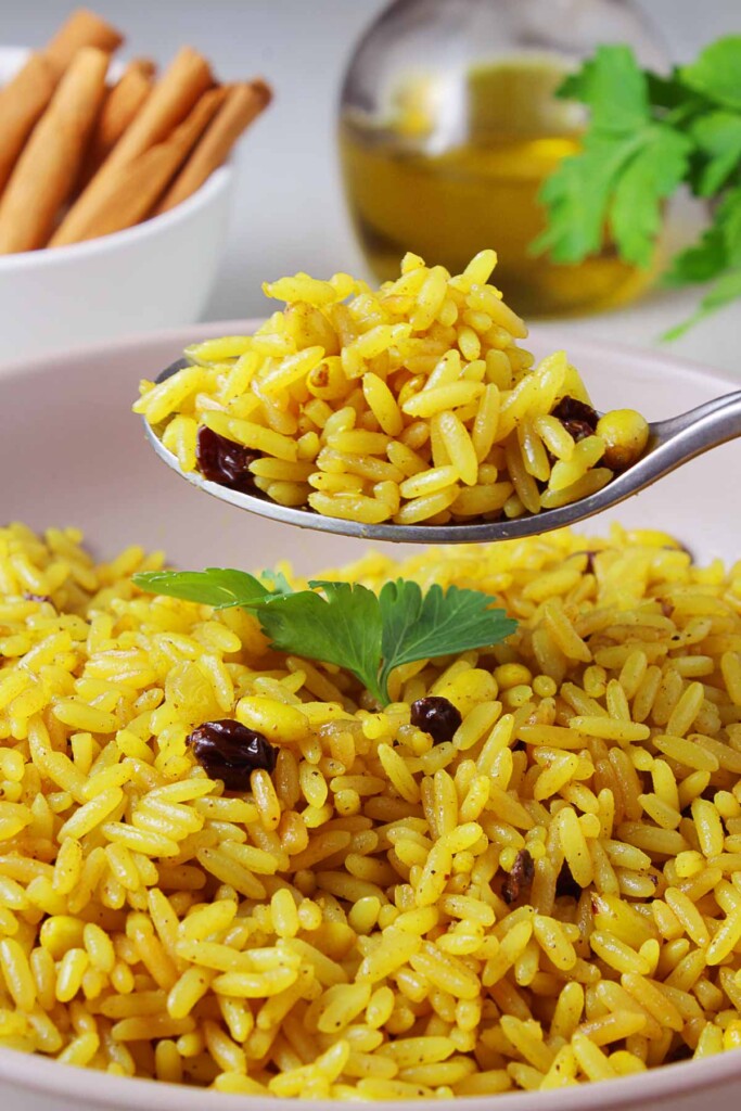 GREEK YELLOW RICE - SMYRNA PILAF - 30 days of Greek food