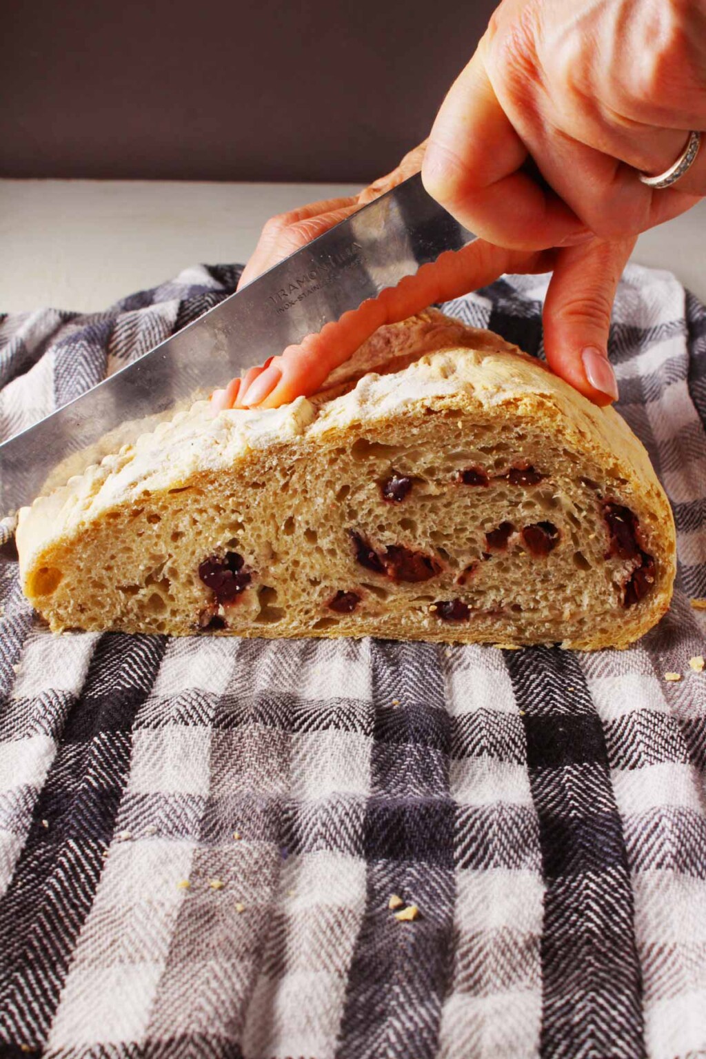 MEDITERRANEAN BREAD WITH OLIVES - 30 days of Greek food